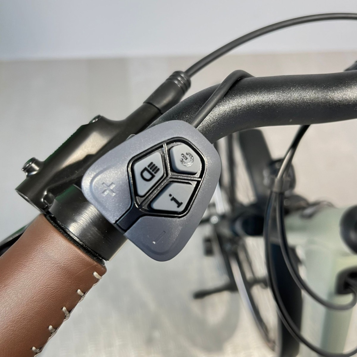 QWIC Premium MN7D+ | DEMO | 0KM - 417WH, Khaki Green - E-Bike Friesland